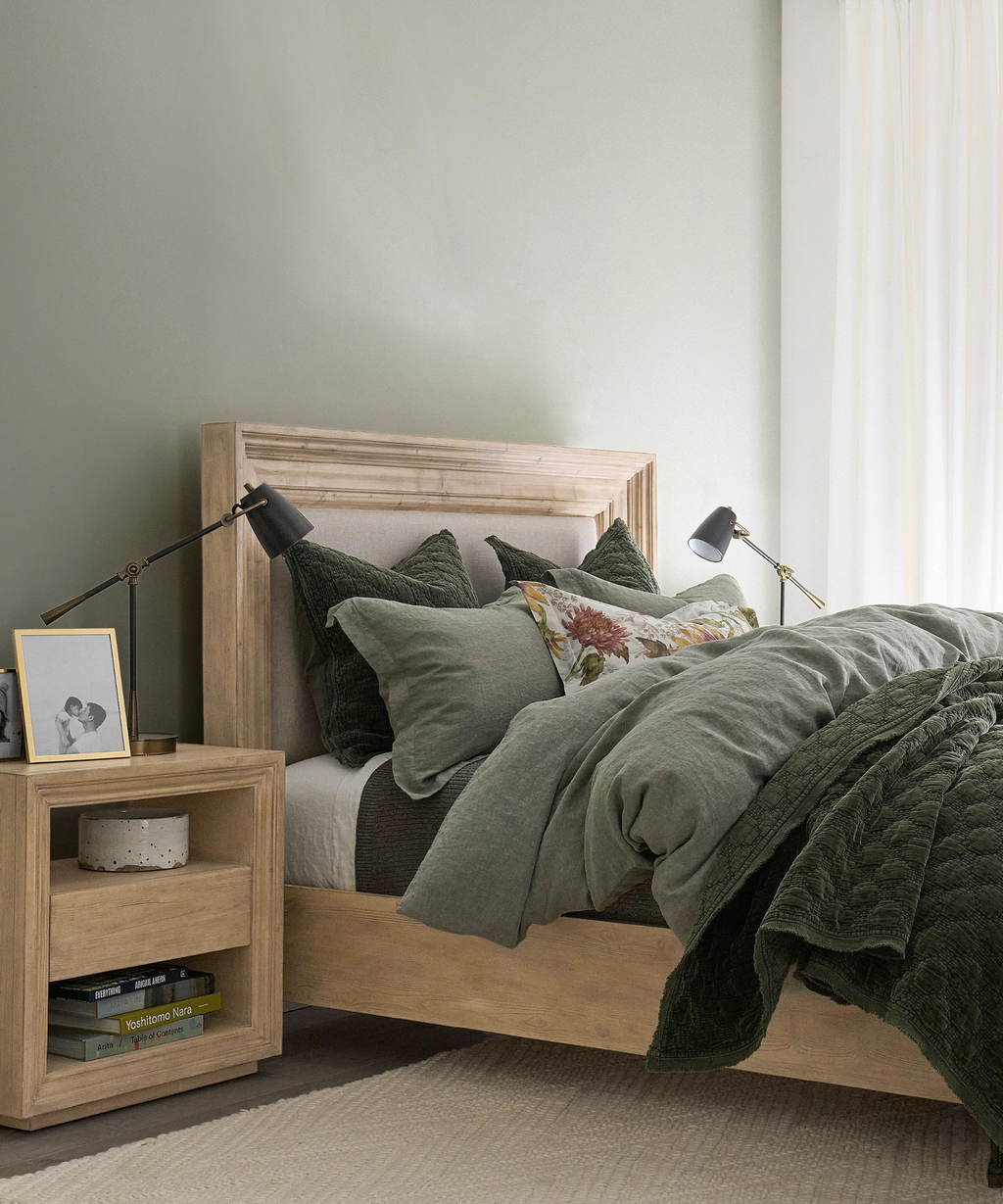 How to decorate with Evergreen Fog, the 'perfect green' paint color ...