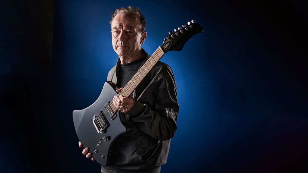 The strange history of Hugh Cornwell’s Höfner S7L – the ‘Razorwood ...