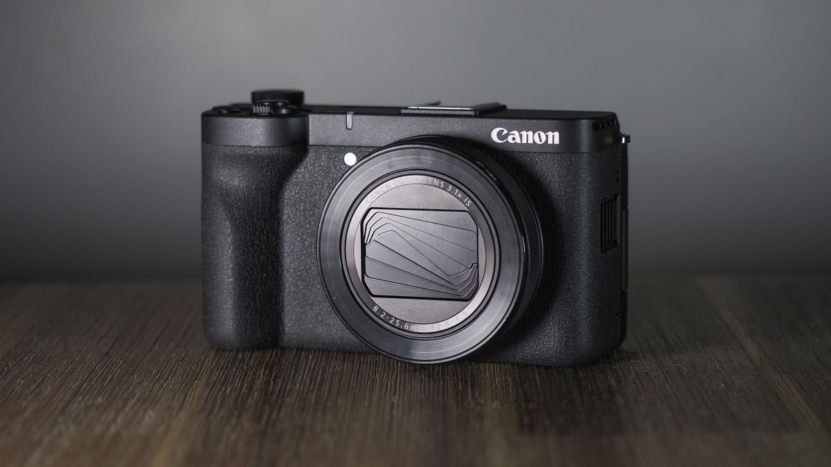 Canon PowerShot V1 review: this compact camera comeback is a Sony ZV ...