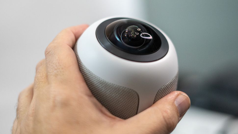 Owl Labs Meeting Owl 3 review – iconic video conferencing! | Digital ...