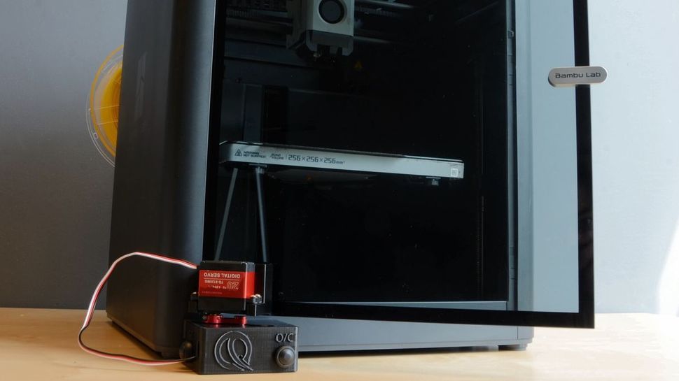 New auto ejection tool for Bambu Lab print farms automatically ejects ...