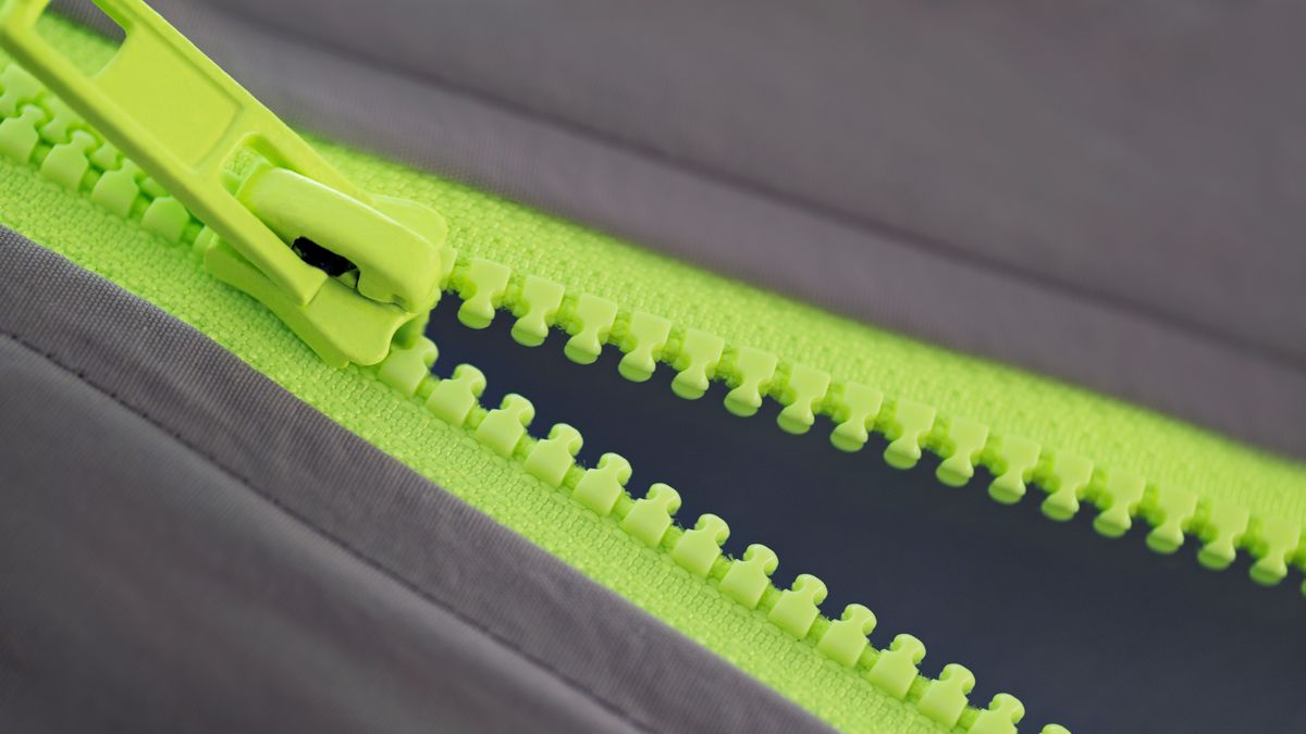 Why does all your outdoor gear have YKK zippers? | Advnture