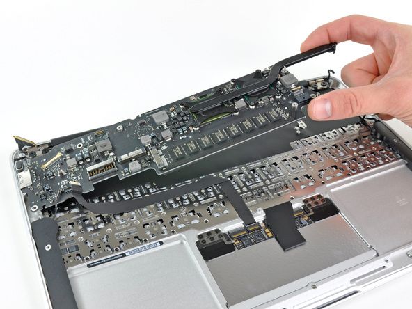 Apple Doesn't Want You Opening the MacBook Air | Tom's Hardware