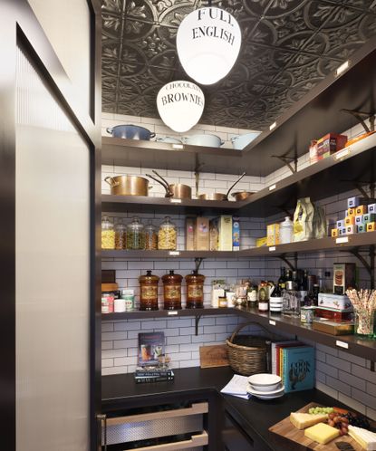 Walk-in pantry ideas: 10 tips for stylish kitchen storage | Homes and ...