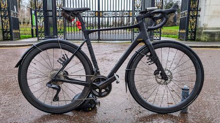 WAU X Plus review: e-bike with big range and funky features | T3