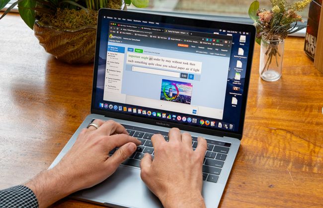MacBook Pro 13-inch with Touch Bar (2019) - Full Review and Benchmarks ...