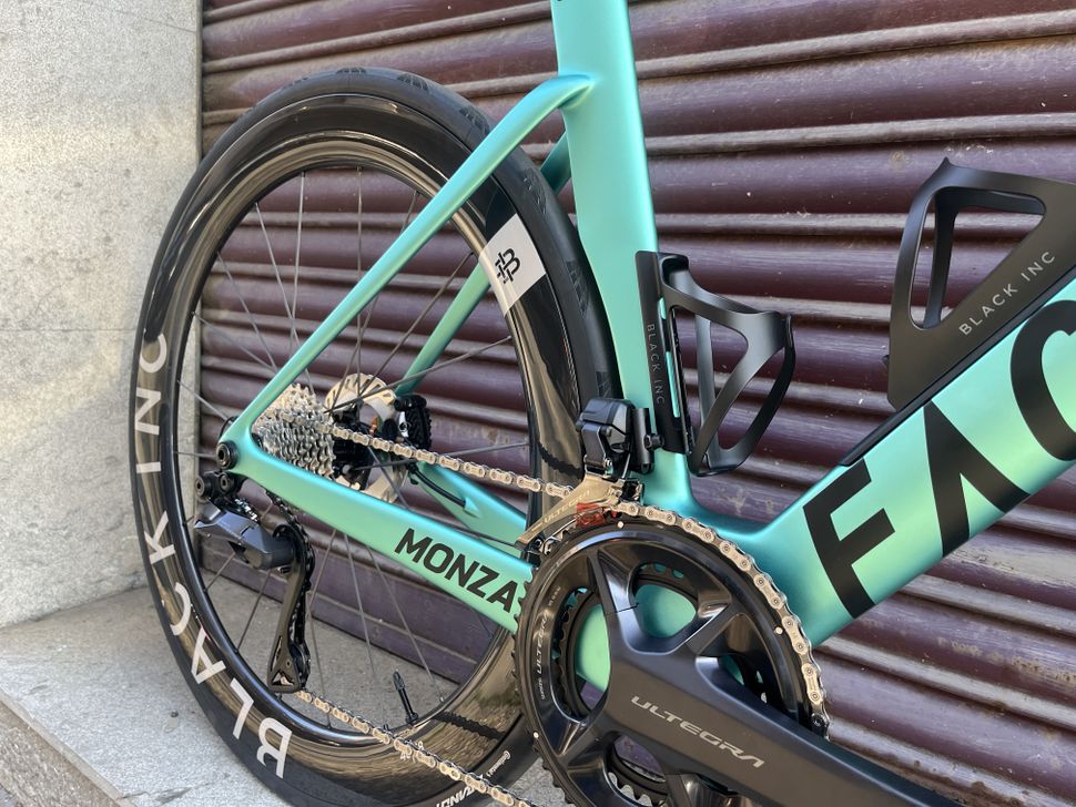 All-new Factor 'Monza' aero bike leaked: Another flagship race bike or something for the people ...