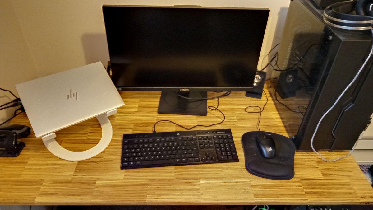 Revive Gaming Desk review: a prestige standing desk for work and play ...