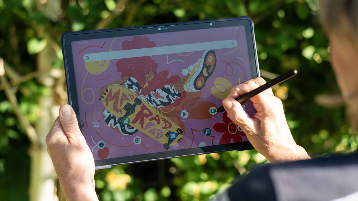 XP-Pen Magic Drawing Pad review: a solid digital drawing experience on ...