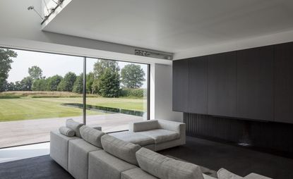 Pascal François brings a contemporary spin to a barn conversion ...