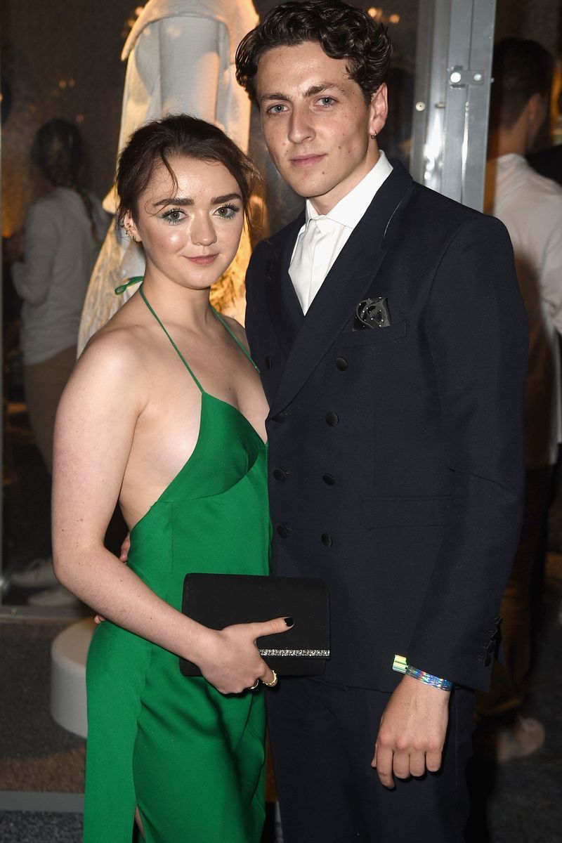 Celebrities Who Dated Normal People Through the Years | Marie Claire