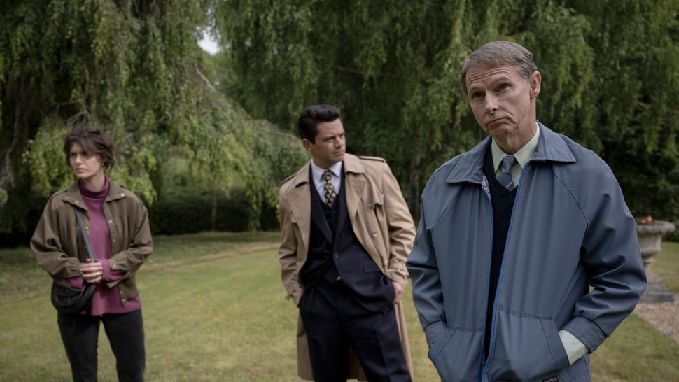 The Gold Cast: Where You've Seen The Actors From The Paramount+ Series ...