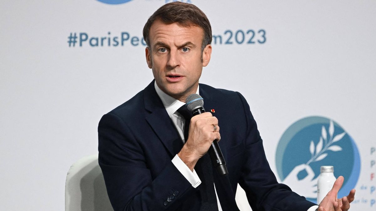 Ils versus ielles: the battle over the French language | The Week