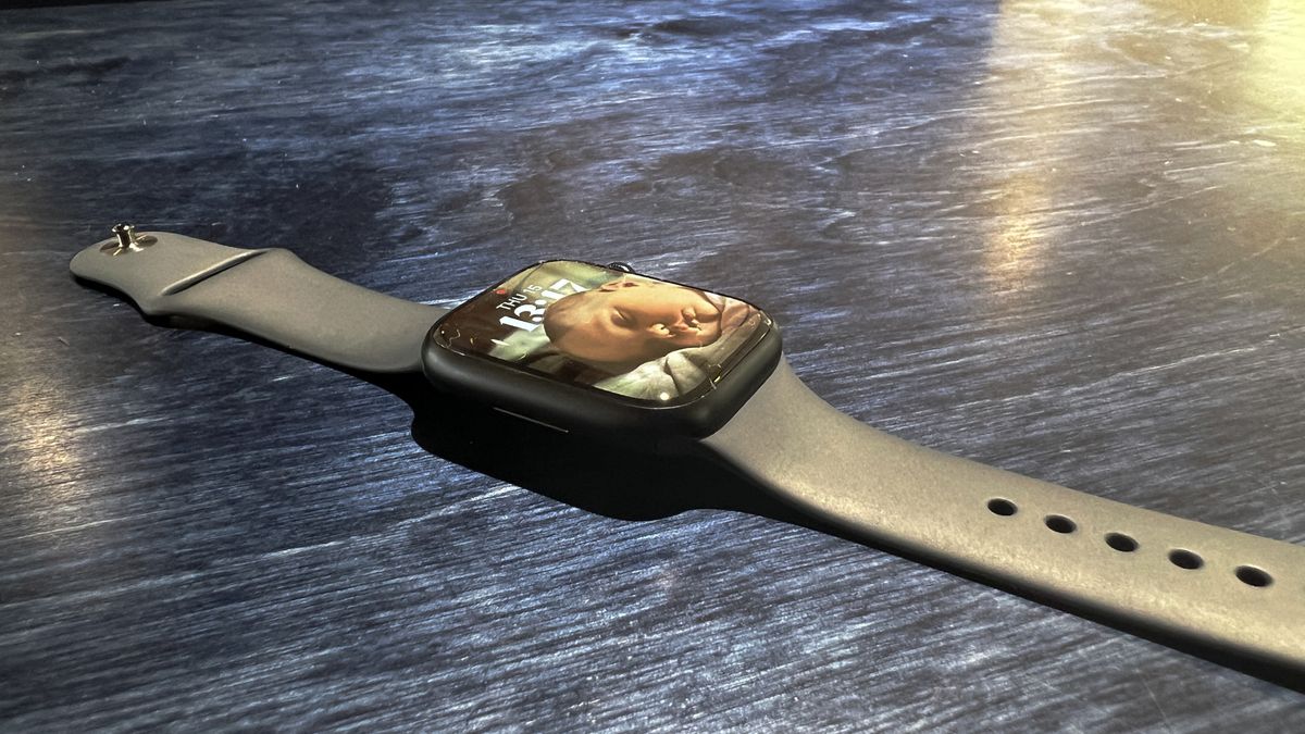 Google Pixel Watch vs Apple Watch: how do these flagship wearables ...