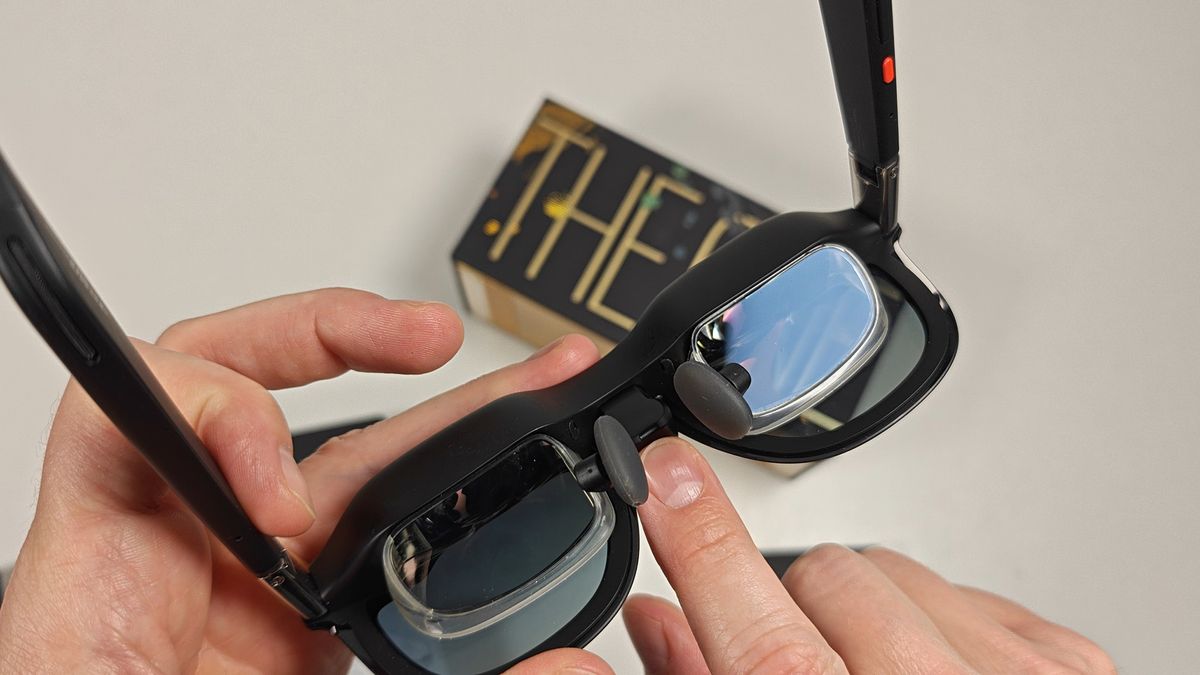 The latest Xreal smart glasses have a camera, and I couldn't be more ...