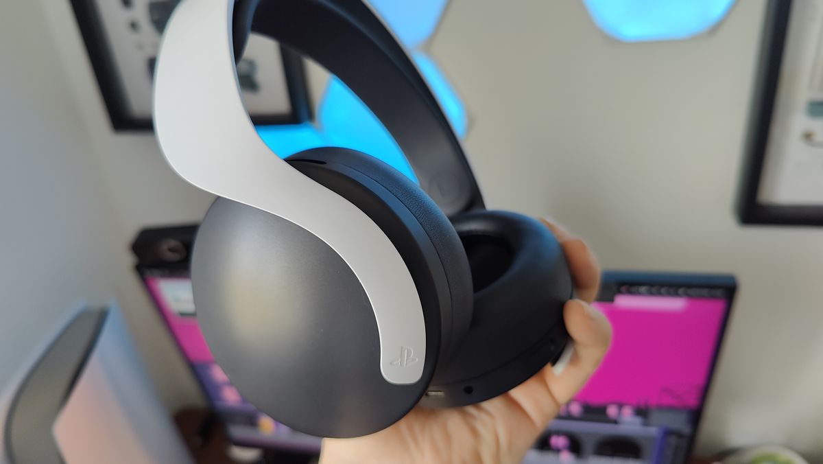 Pulse 3D PS5 wireless headset review: The only choice | Laptop Mag