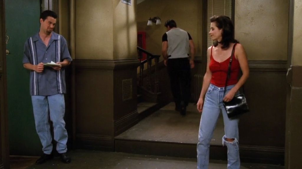 The Most Iconic '90s Outfits On Friends And How To Recreate Them ...