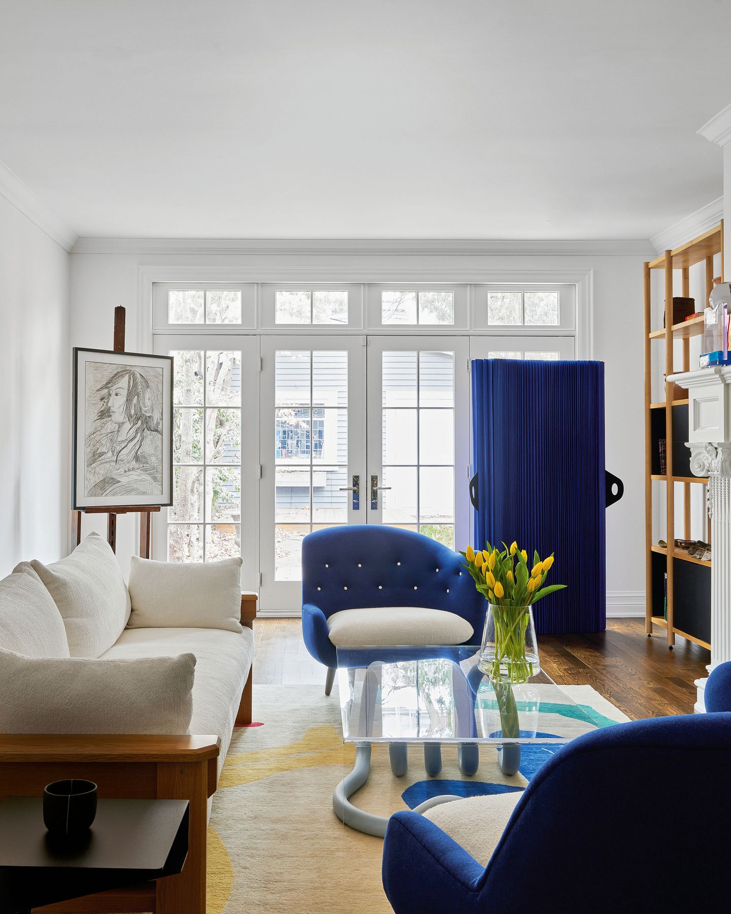 A Playful Toronto Cottage With Clean Lines and Bold Color | Livingetc