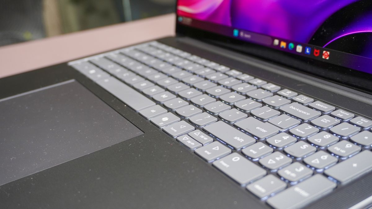 Lenovo Yoga Pro 9i Aura edition hands-on review: The best OLED display ...