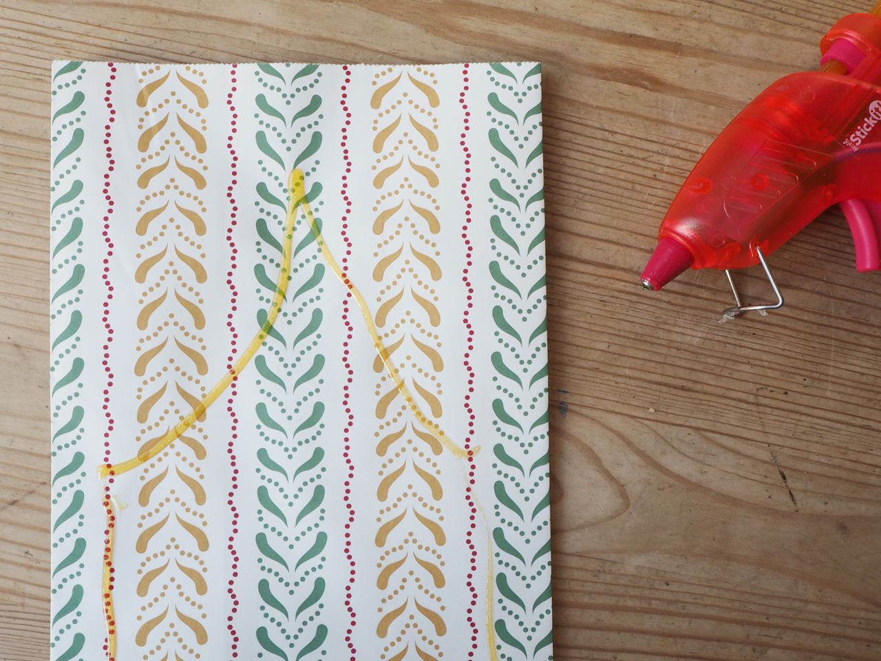 Kinder to the planet and on your wallet, these Christmas paper bag ...