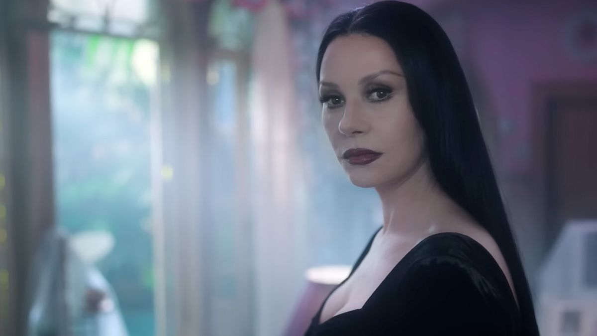 Netflix finally shows some of its epic dark fantasy show before Season ...
