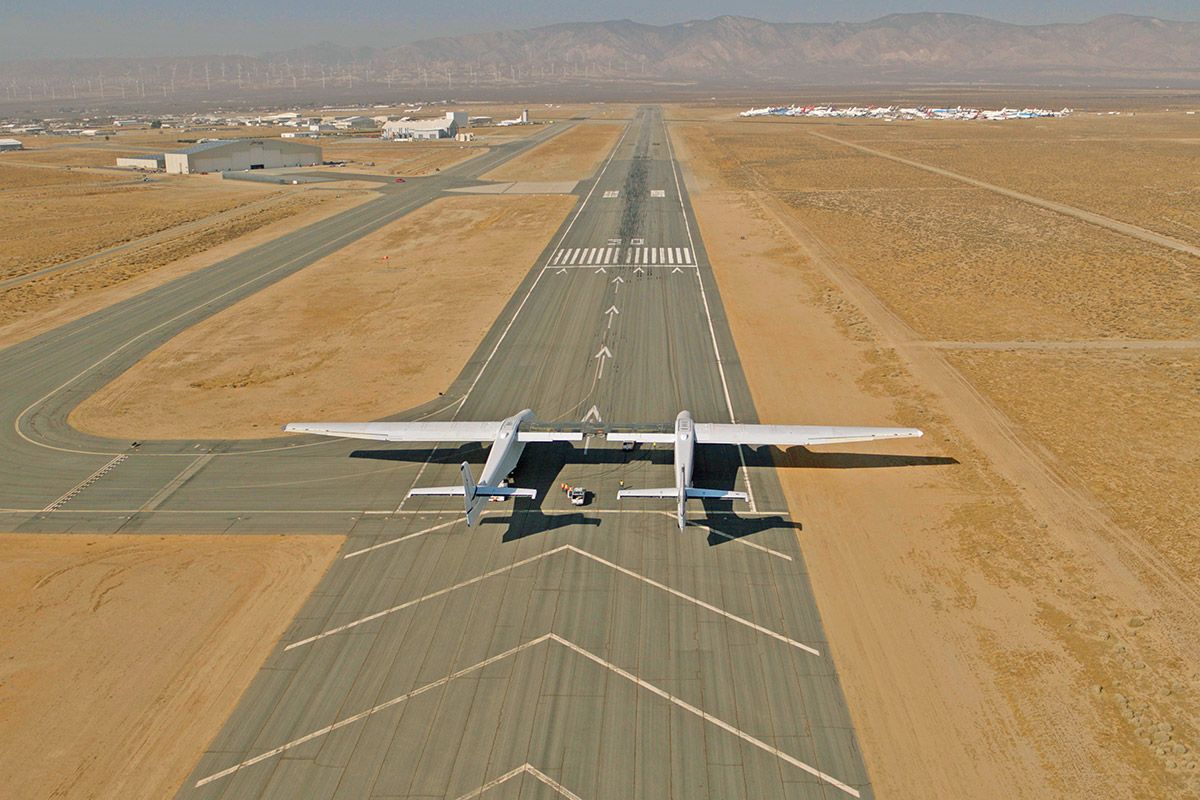 Stratolaunch Images: Paul Allen's Giant Rocket-Launching Plane | Space
