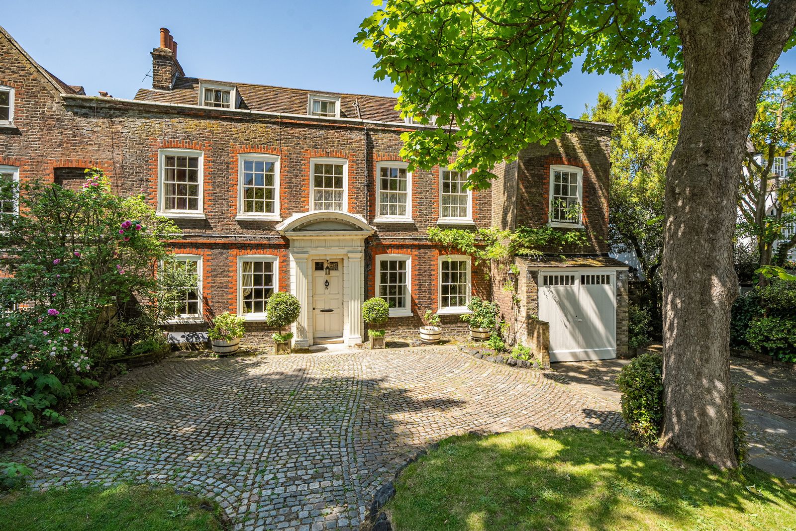 A Highgate hidden gem with seven bedrooms, a plethora of period ...