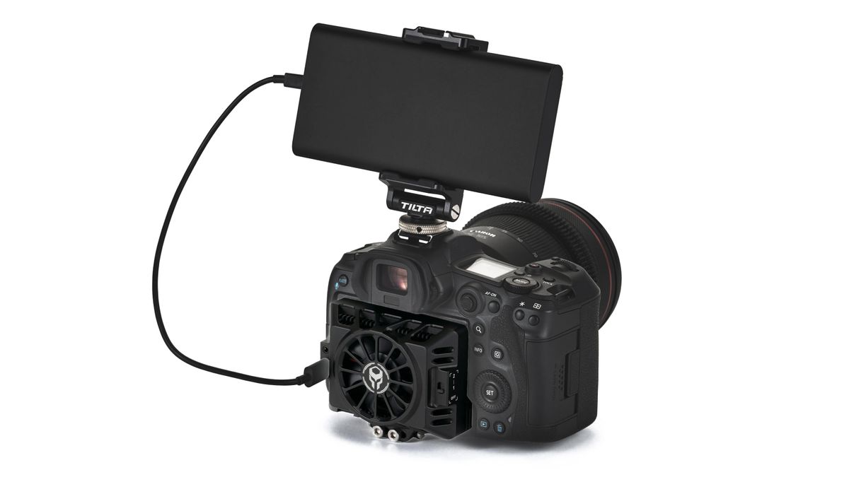 Will this $165 cooling fan solve the Canon EOS R5 / R6 overheating ...