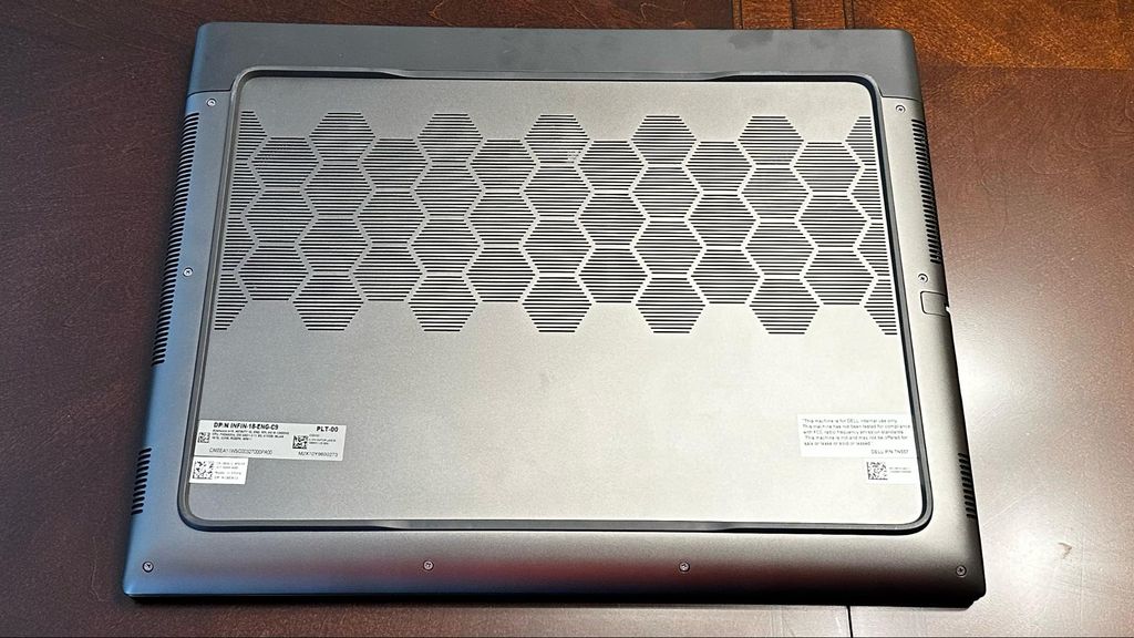 Alienware m18 Review: Monstrous Powerhouse, 480 Hz Screen | Tom's Hardware