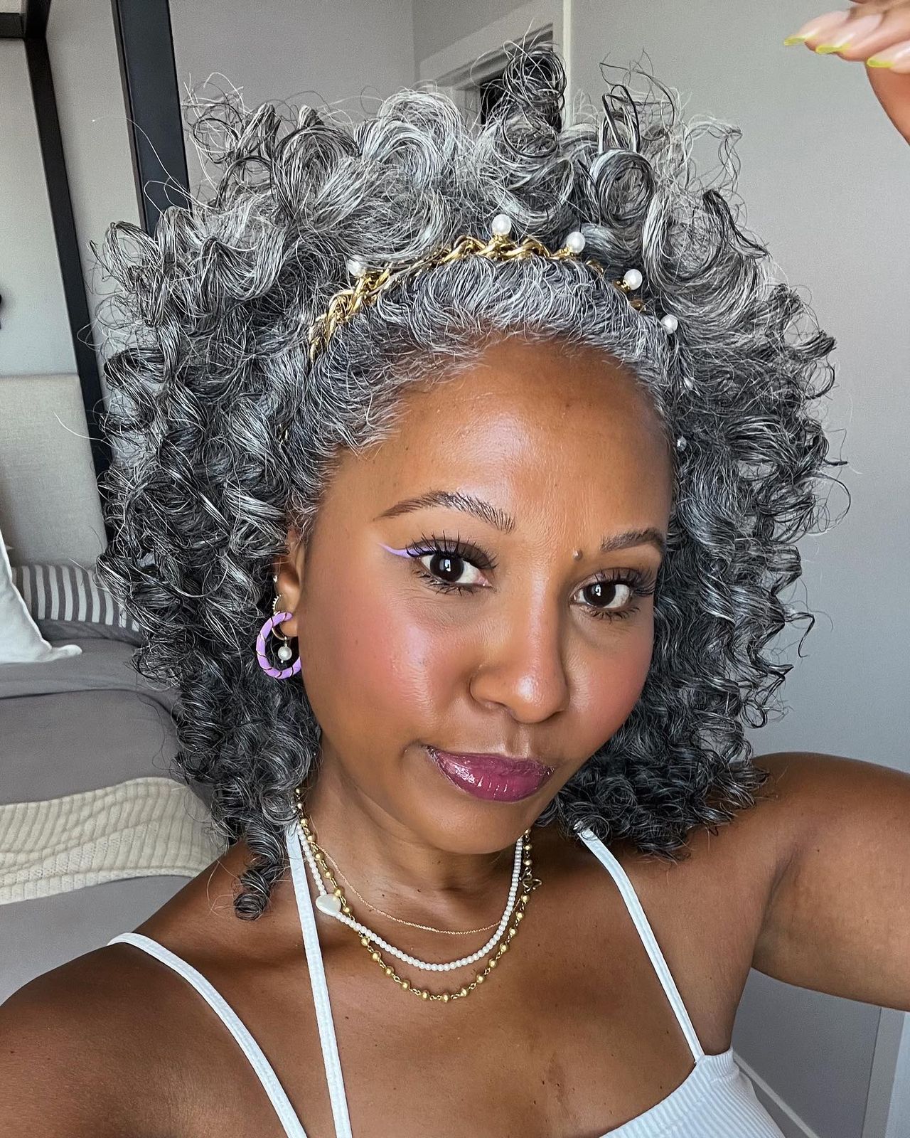 19 Grey Bob Hairstyles That Will Have You Running to the Salon | Who ...