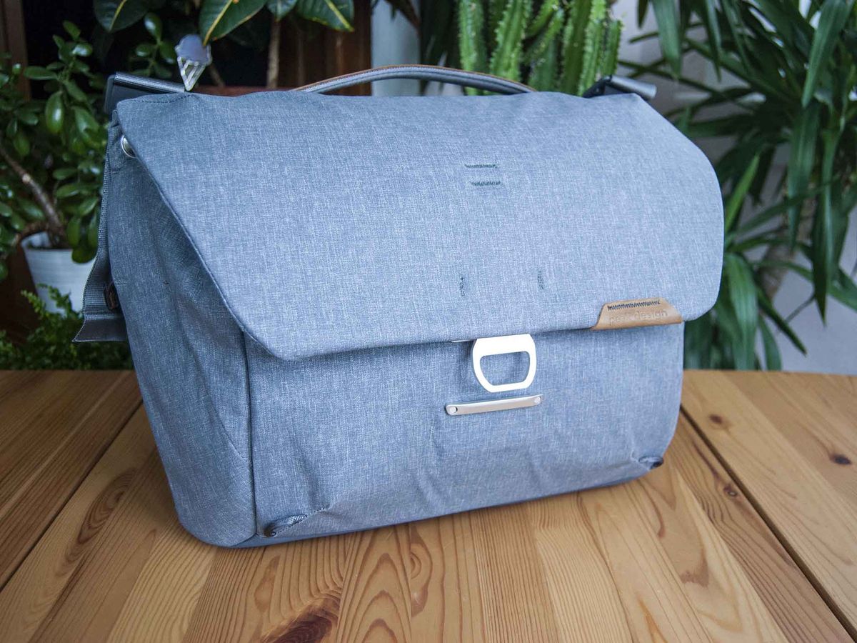 Peak Design Everyday Messenger 13L V2 review: Refining something ...