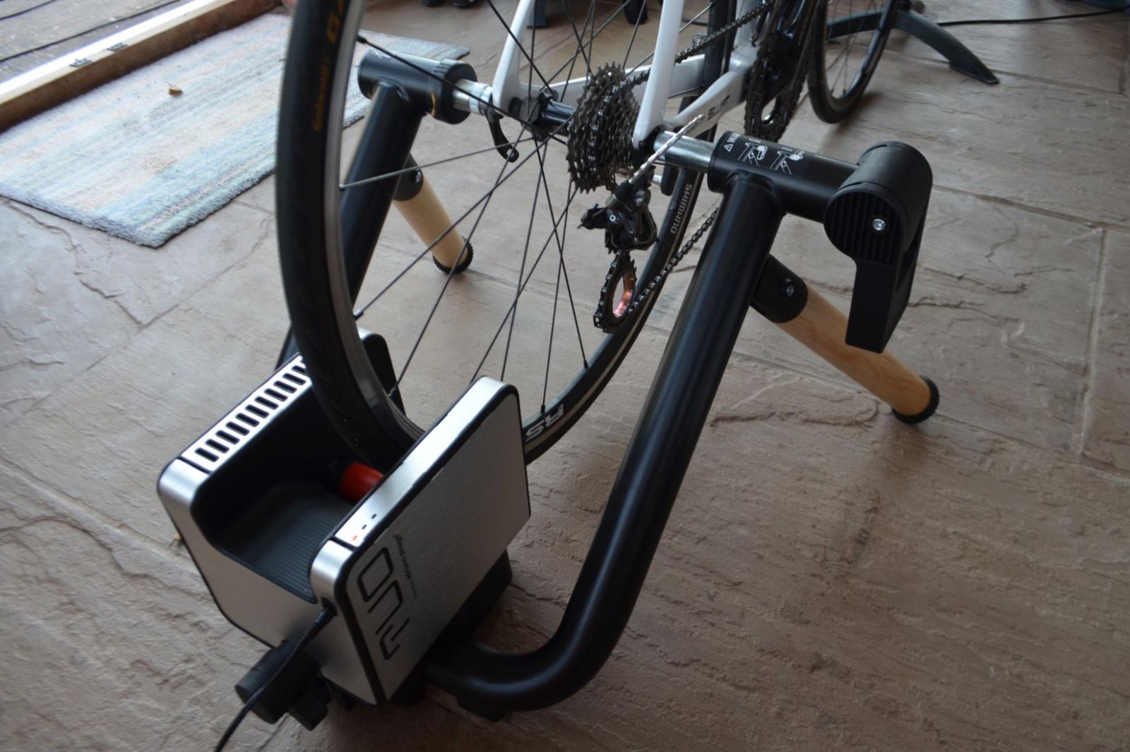 Elite Tuo smart trainer review - hands down the prettiest wheel-on ...