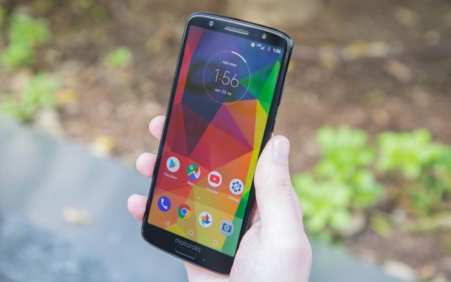 Moto G6 Review - Full Review and Benchmarks | Tom's Guide