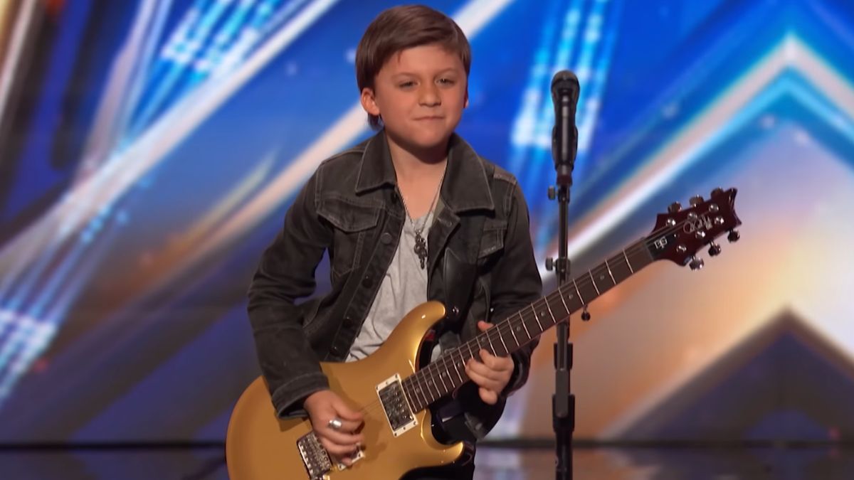 10yo guitarist nails Lenny Kravitz on America’s Got Talent | Guitar World