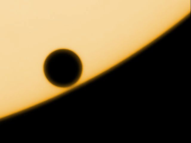 Venus Transit of 2004: 52 Photos of Rare Celestial Sight | Space