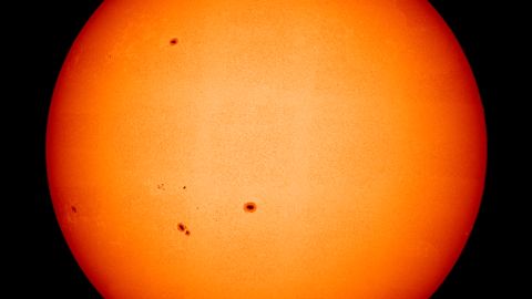 Solar Orbiter spacecraft captures sharpest views yet of sun's surface ...