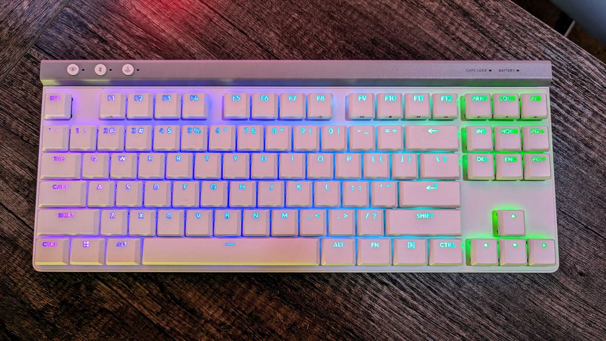 Logitech G515 LIGHTSPEED TKL Wireless Gaming Keyboard review: Slim ...