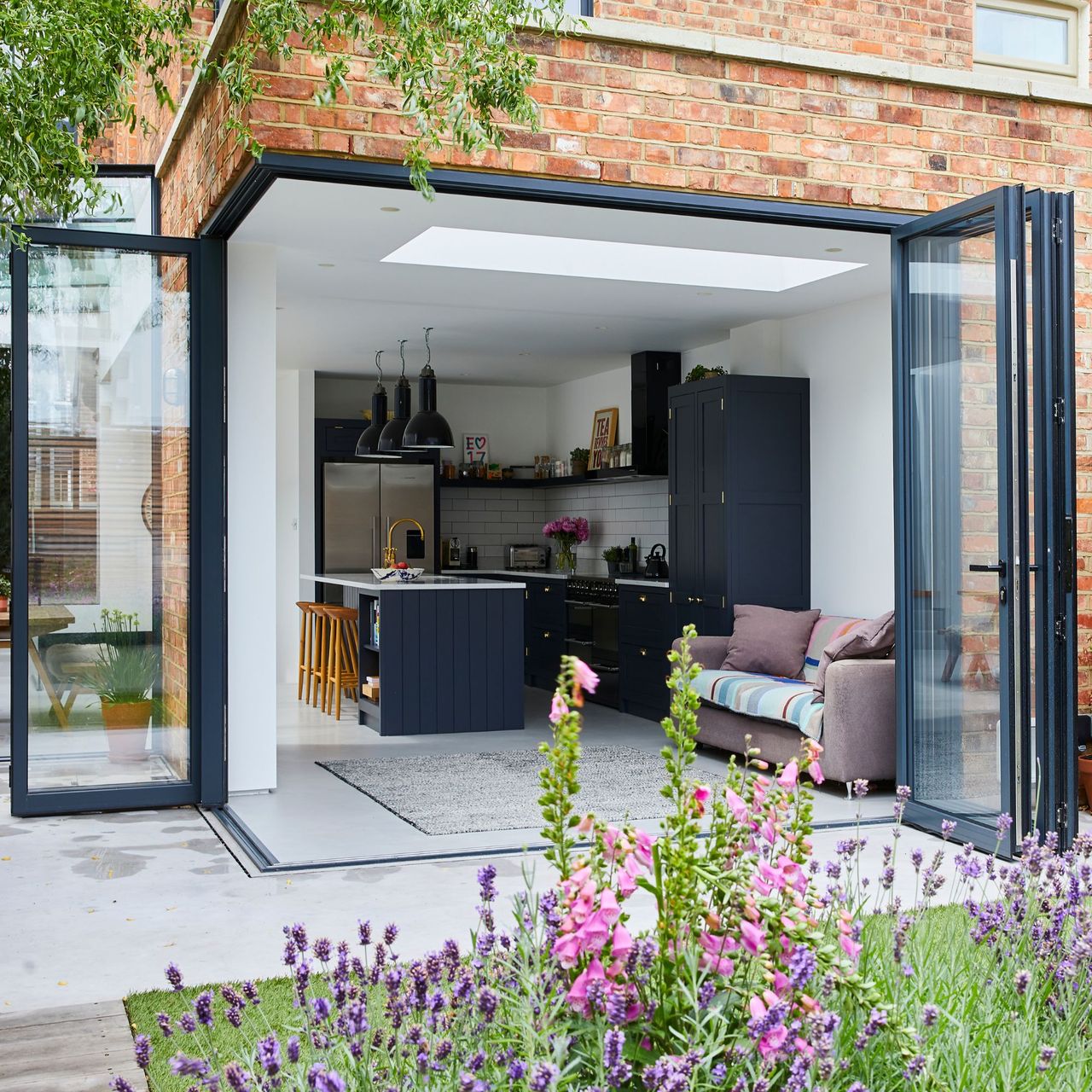 Single storey extensions – the complete guide | Ideal Home