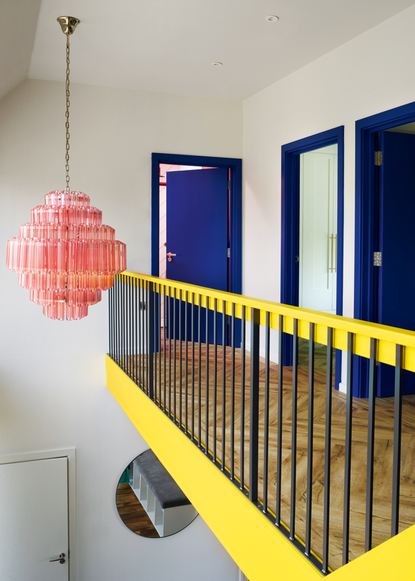 Banister vs Balustrade vs Railing — What You Need to Know | Livingetc