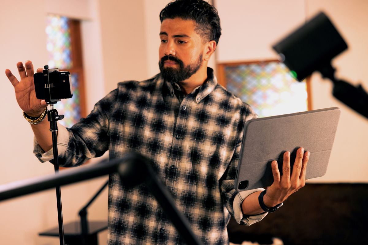 Logitech Launched Mevo Go and Content Creators Are Going to Love It ...