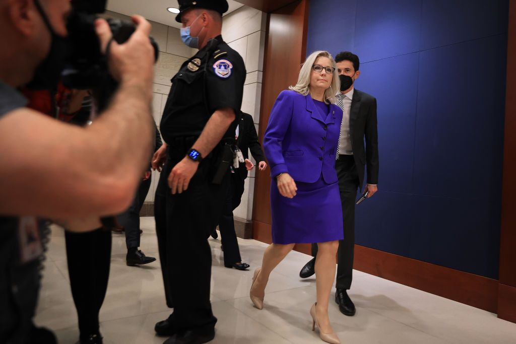 Liz Cheney spent at least $58,000 on bodyguards after Jan. 6, wants to ...