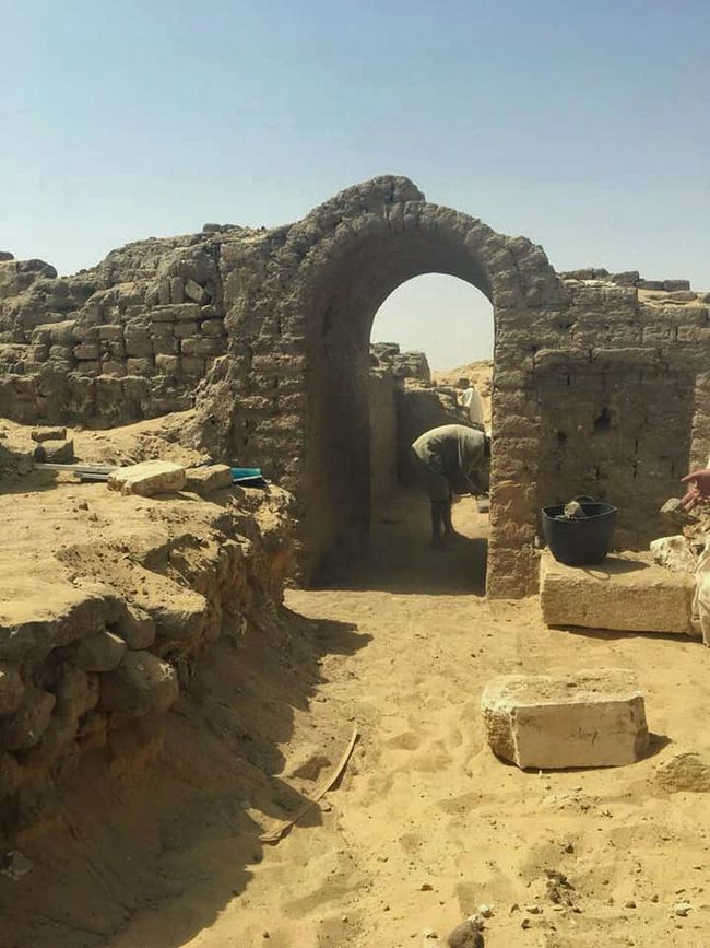 Photos: Ancient Egyptian General's Tomb Discovered in Saqqara | Live ...