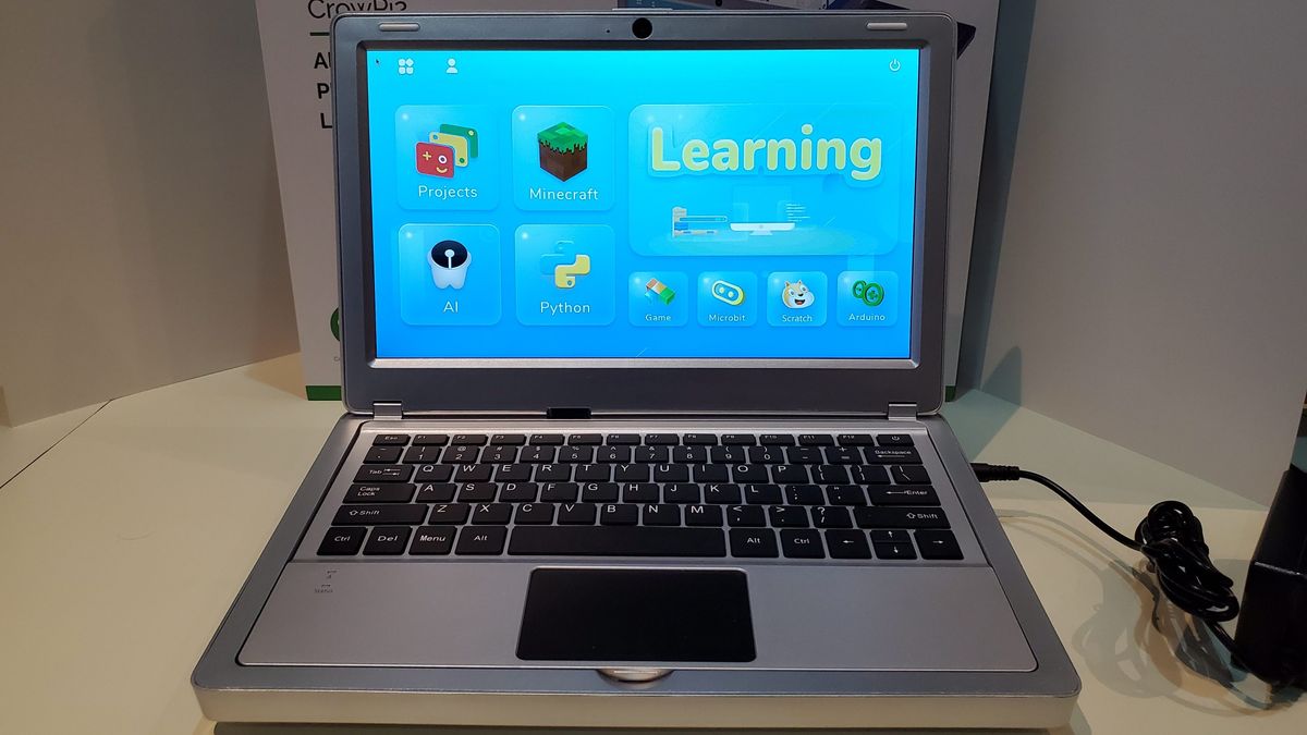 CrowPi2 Raspberry Pi-based laptop review | TechRadar