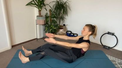 Improve your posture and strengthen your entire body with this 8-move ...