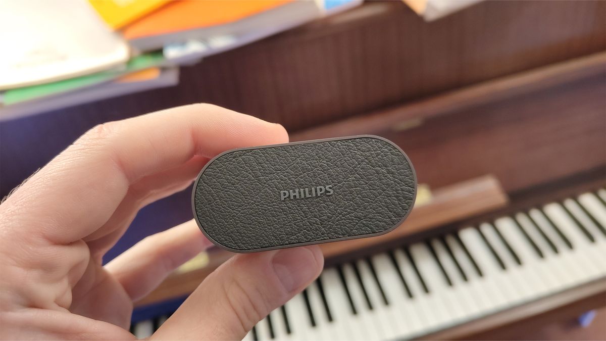 Philips Fidelio T2 review: robust, full-bodied and detailed sound from ...
