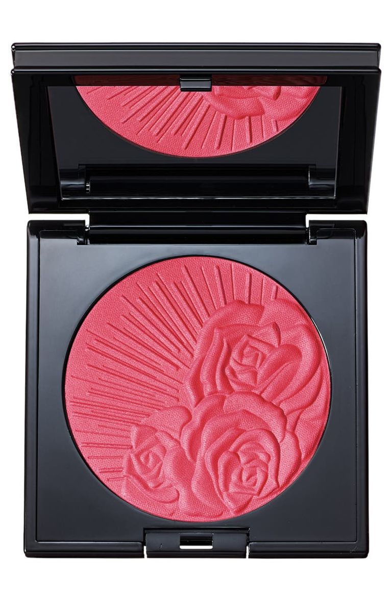 The 5 Best Powder Blushes for a Natural Flush, Reviewed | Marie Claire