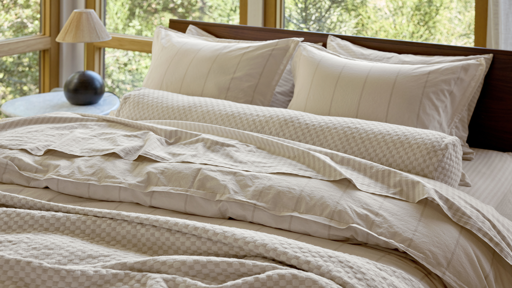 Bed sheet colors to improve sleep, backed by science | Homes and Gardens