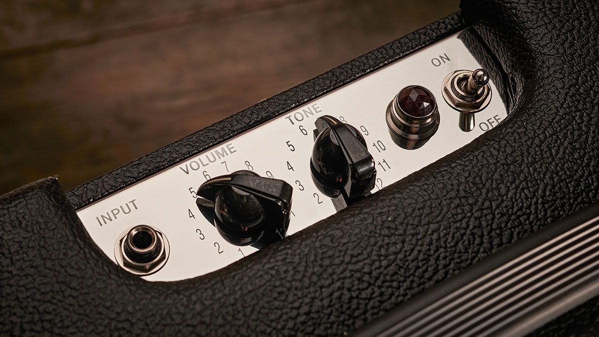 Fender Pro Junior IV SE 1x10 combo review | Guitar World