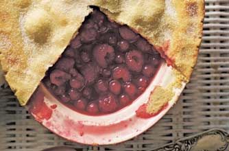 Raspberry and redcurrant pie | British Recipes | GoodtoKnow