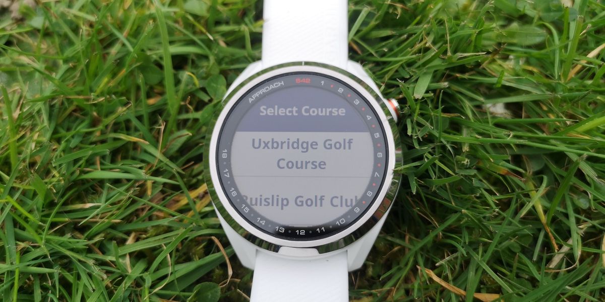 Tracking, app and features - Garmin Approach S42 review - Page 2 ...